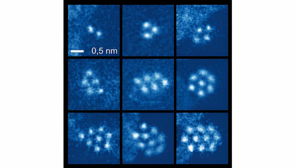 First direct imaging of tiny noble gas clusters at room temperature ...