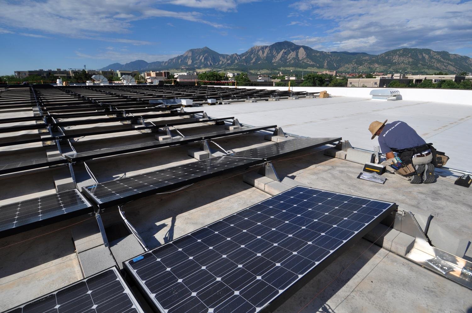 Researchers take major step toward developing next-generation solar ...