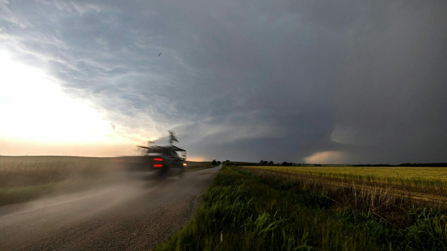 What do storm chasers really do? Two tornado scientists take us inside ...